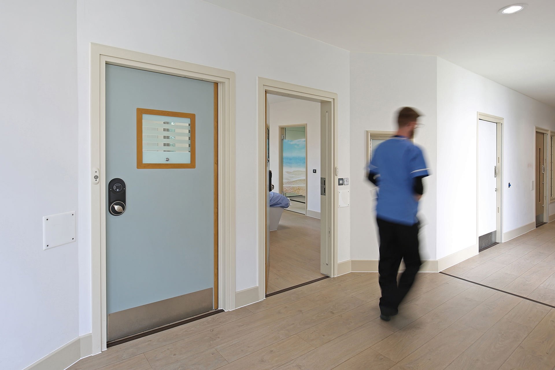 Safehinge Primera - Safe and secure doorsets and components